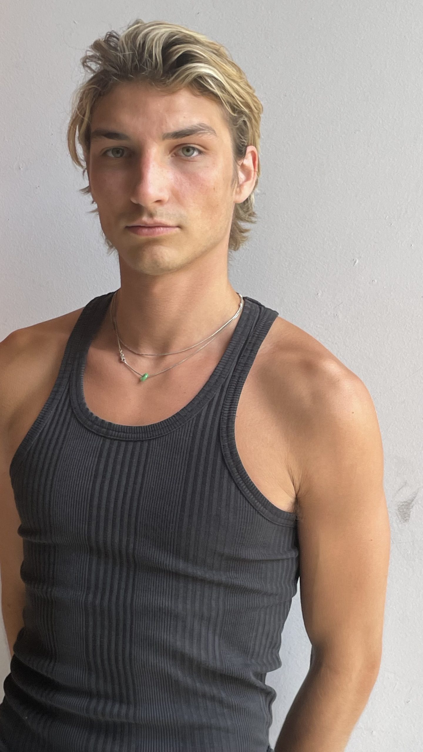 ZACHARY BOROWETS – VN Model Management