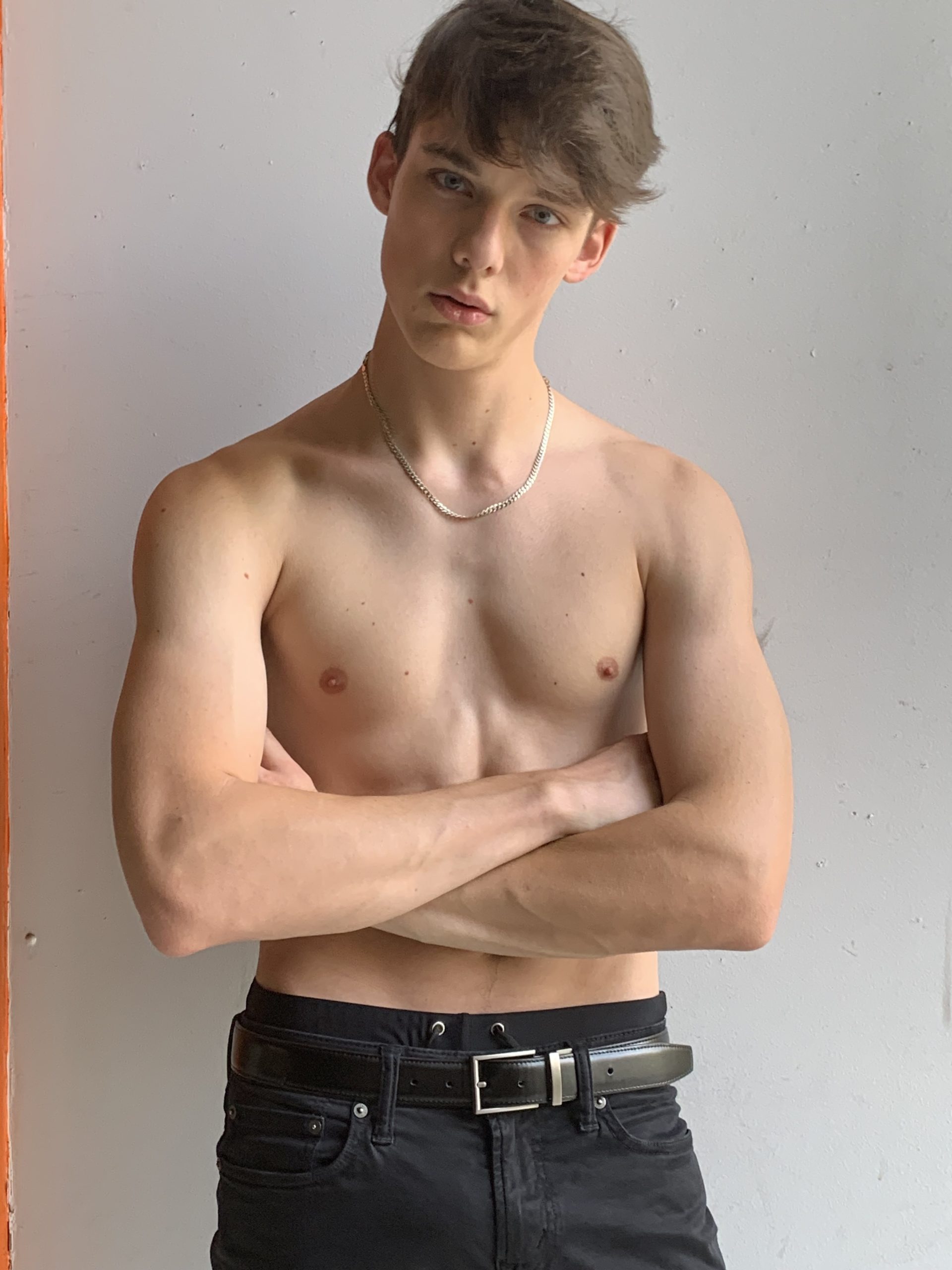 KYLE – VN Model Management
